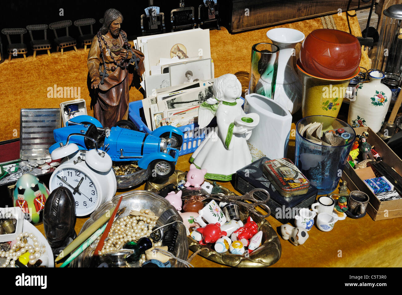 Paraphernalia hi-res stock photography and images - Alamy