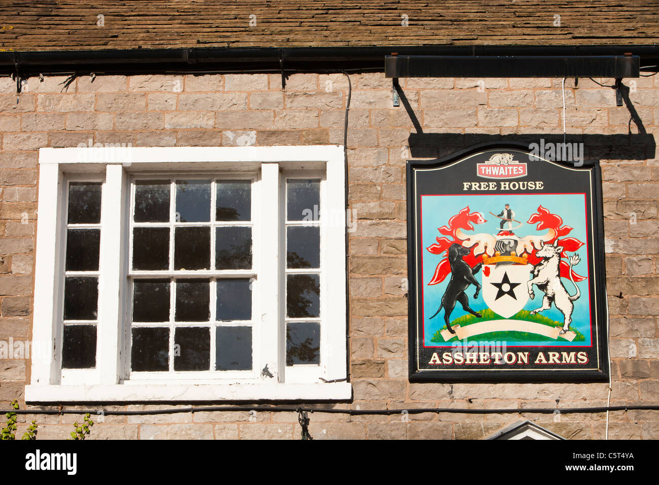Downham lancashire assheton arms hi-res stock photography and images ...