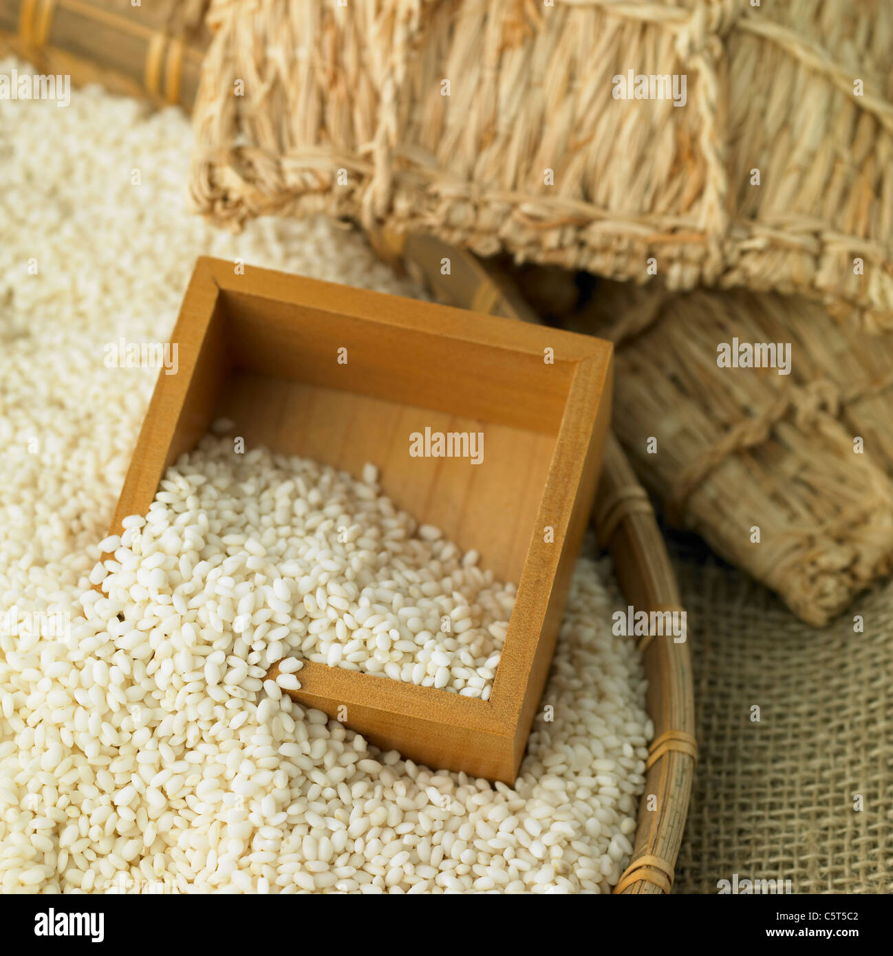 Korean unit of measure hi-res stock photography and images - Alamy