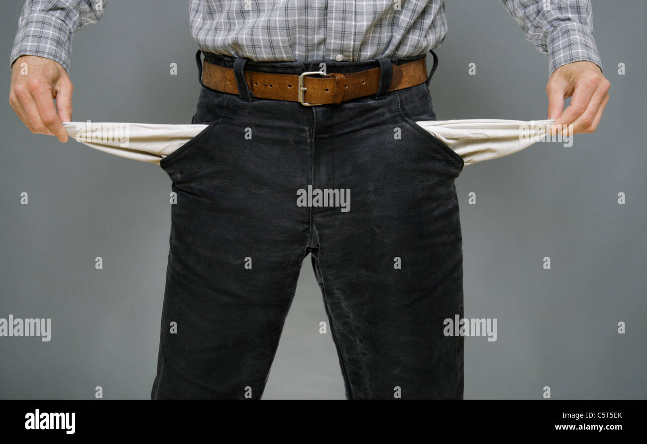 Empty pockets man hi-res stock photography and images - Alamy