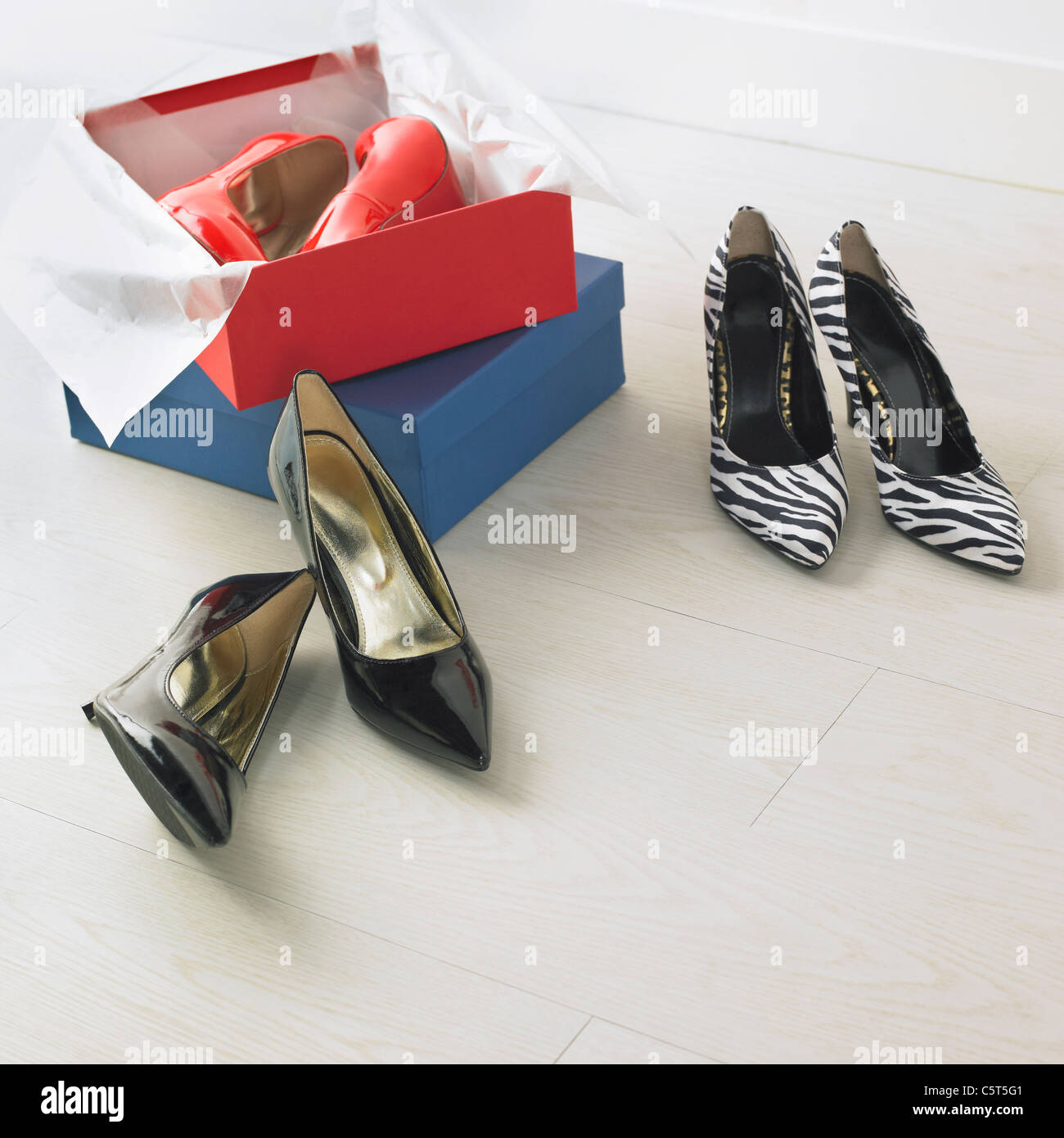 Shoes and boxes Stock Photo - Alamy