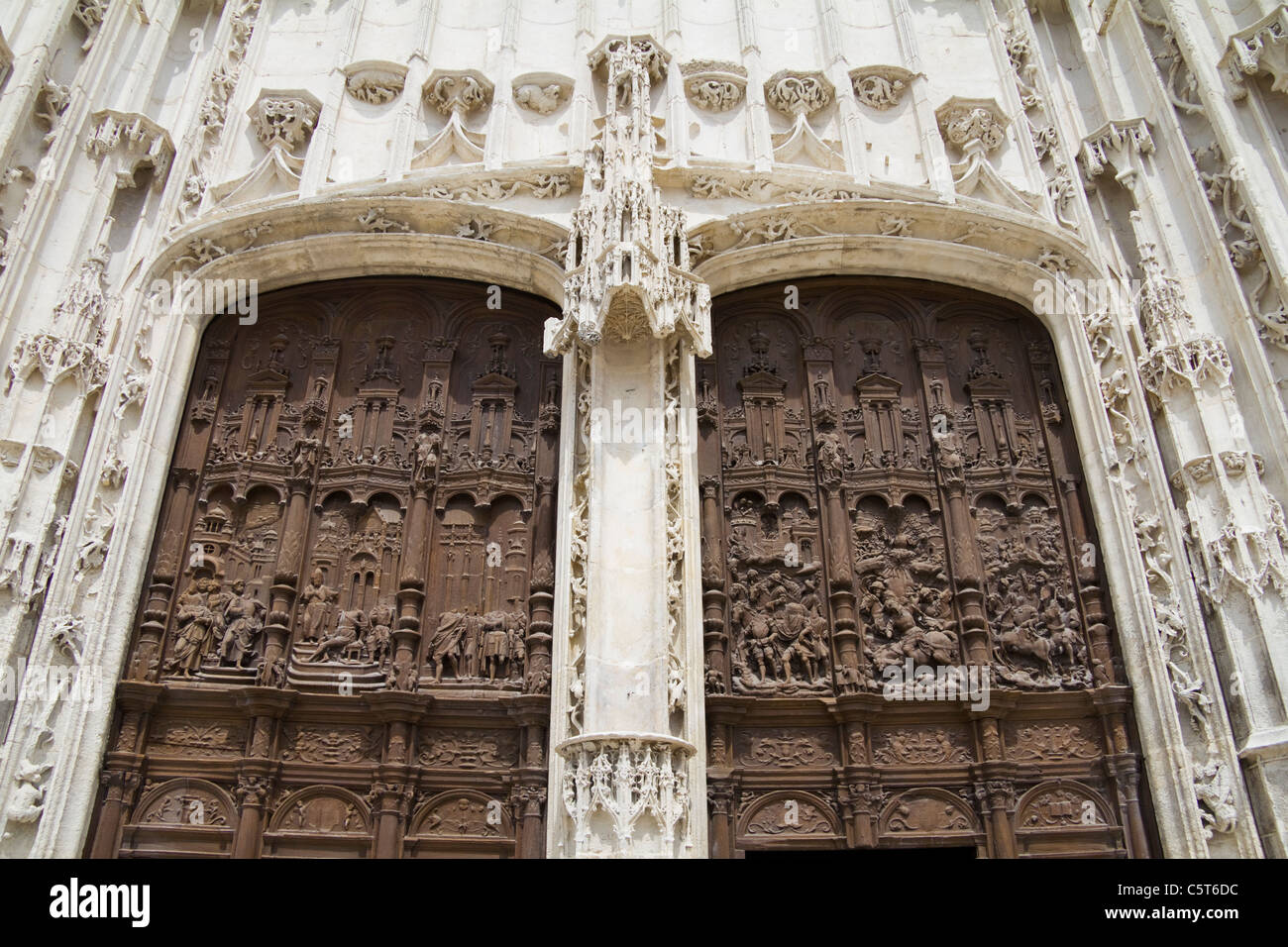 Beauvais cathedral facade hi-res stock photography and images - Alamy
