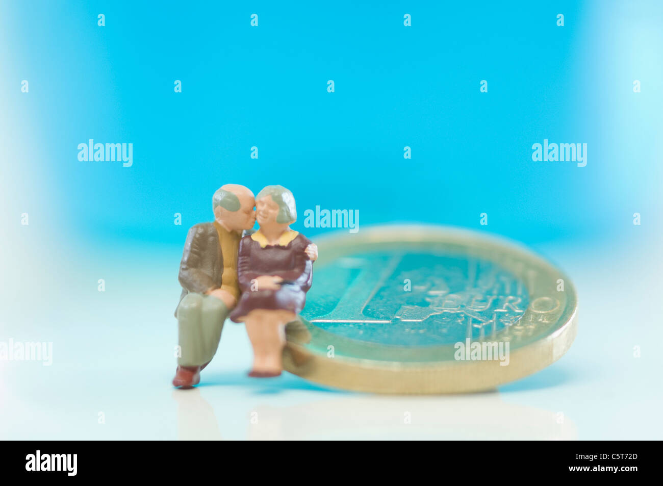 Old coin on its side hi-res stock photography and images - Alamy