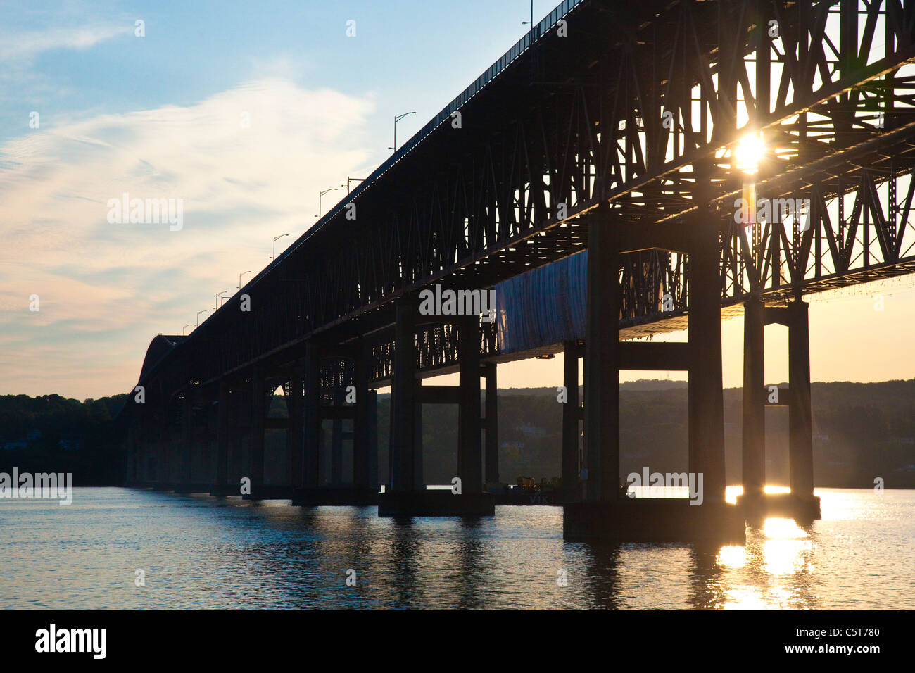 Bridges across the Hudson River in the Hudson Valley, New York, USA ...