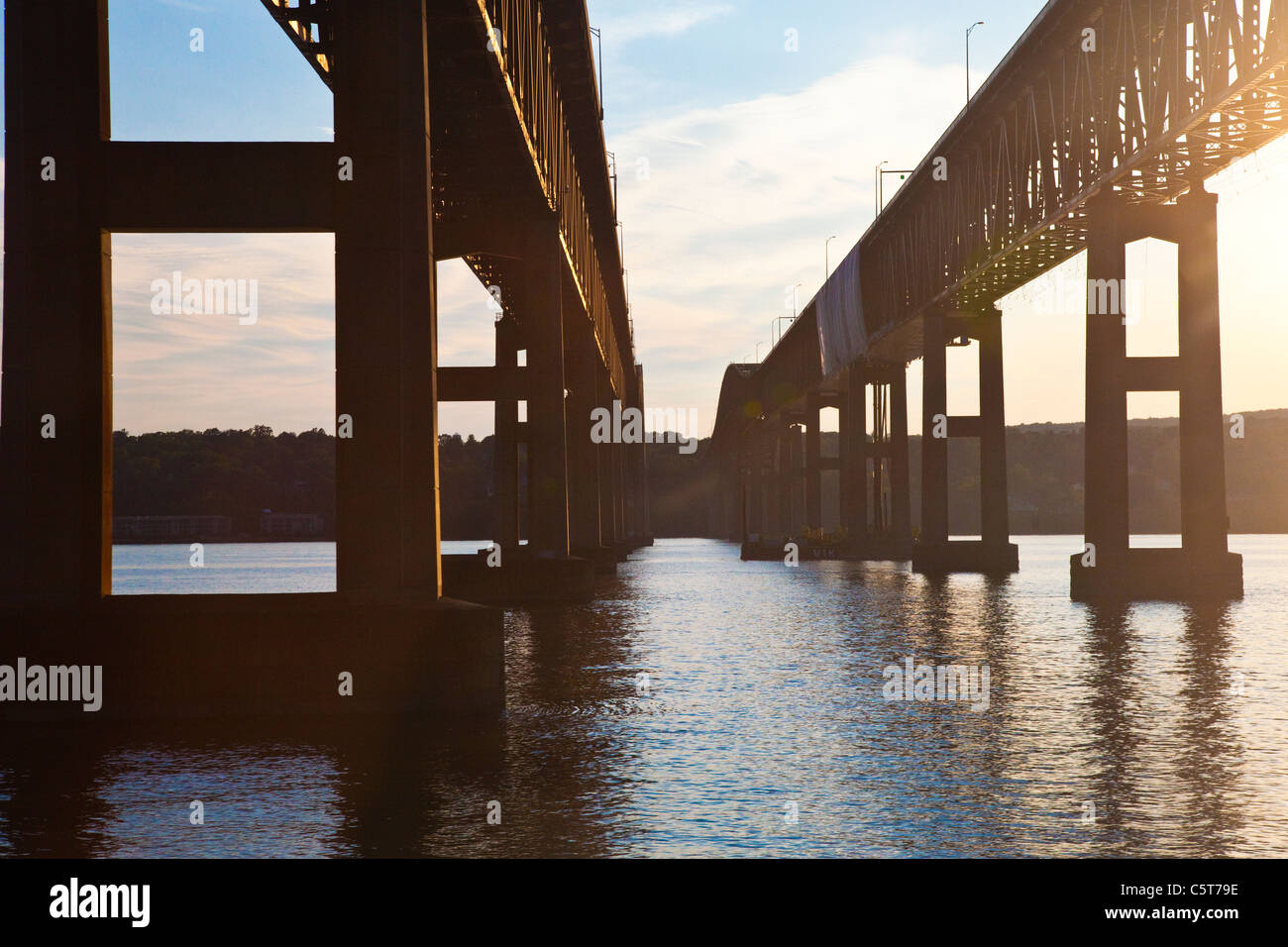 Bridges across the Hudson River in the Hudson Valley, New York, USA ...