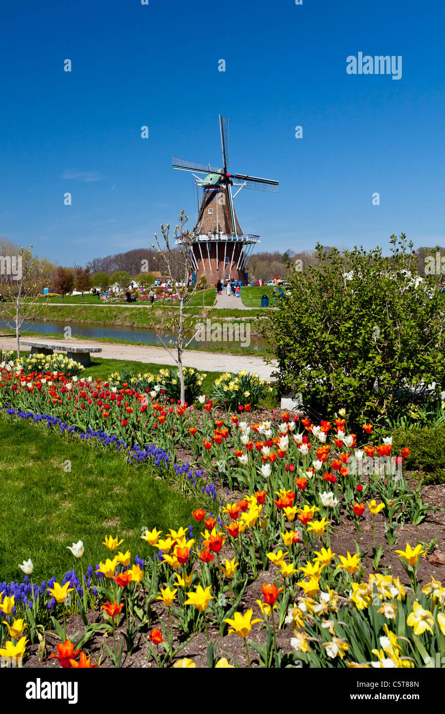 Windmill, holland, michigan hi-res stock photography and images - Alamy