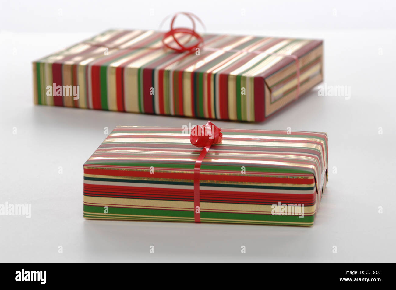 Parcels at christmas hi-res stock photography and images - Alamy