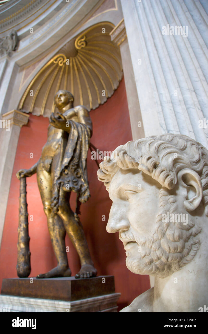 Italy, Rome, Vatican City, Museum, Bronze statue of Hercules Stock ...