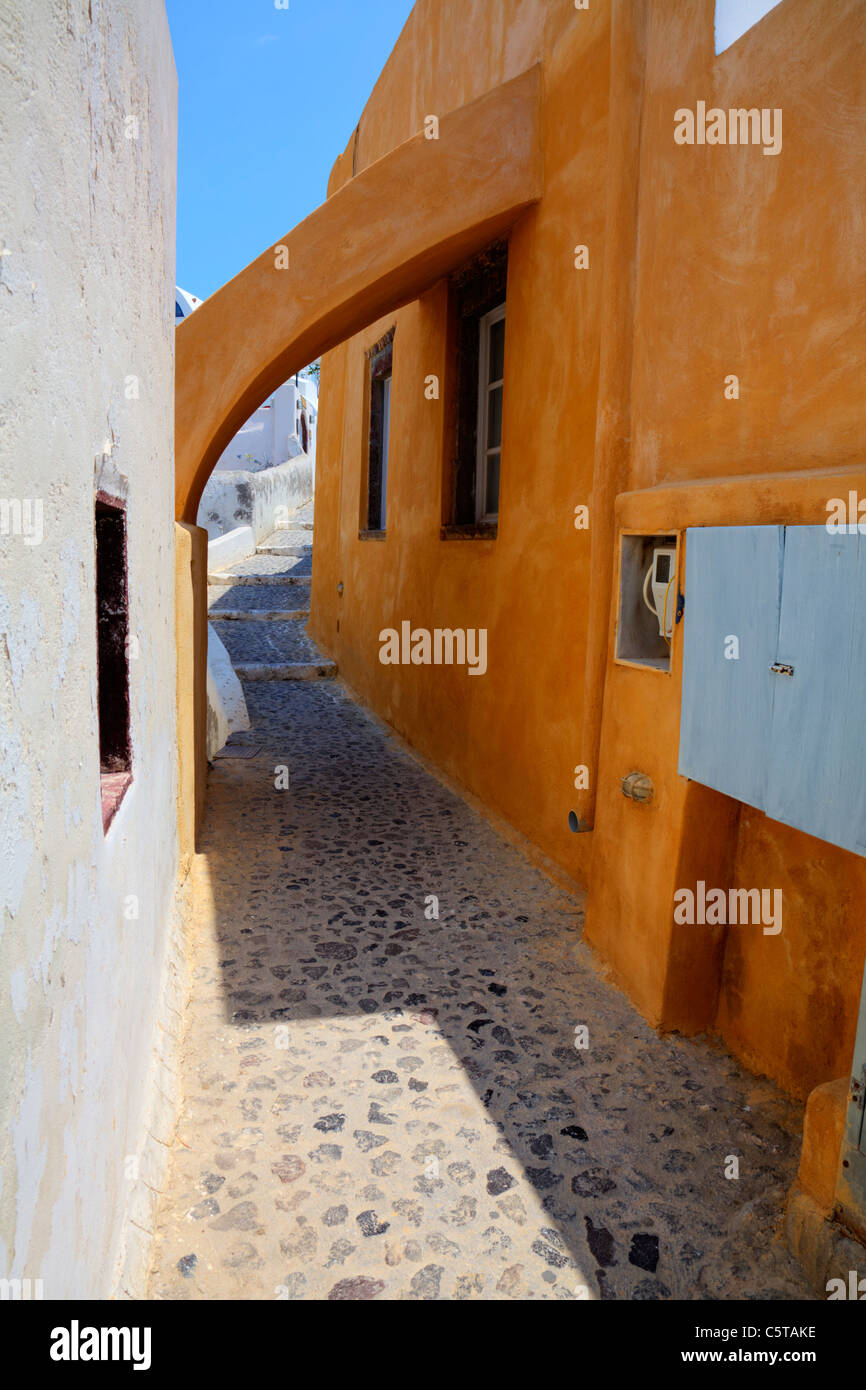 Santorini, Greek Island, Cyclades, Greece, small street in Oia, La ...