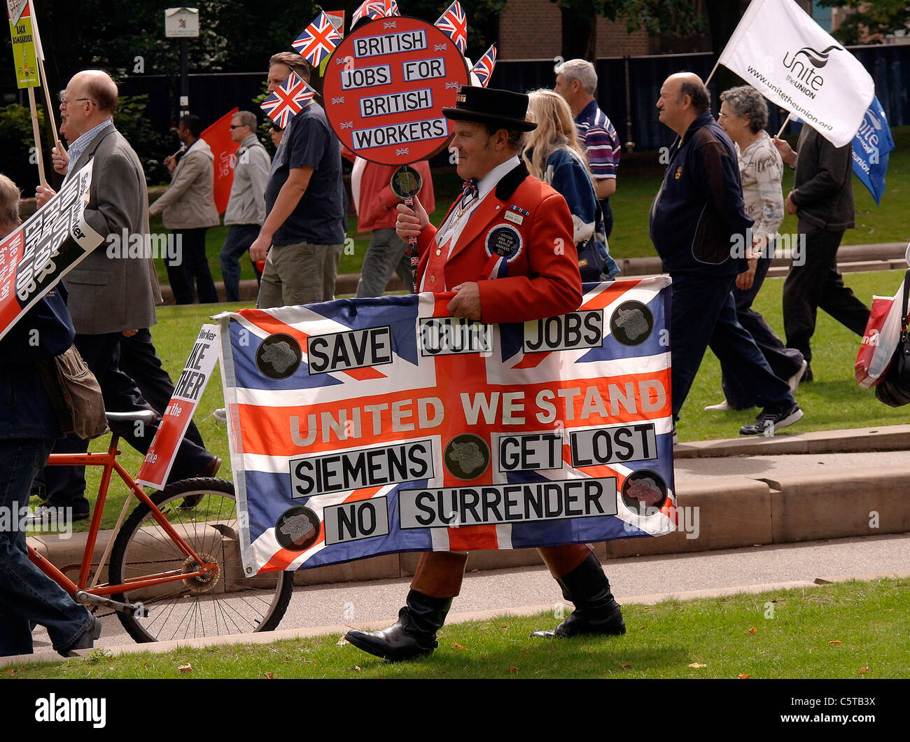 Bull trains hi-res stock photography and images - Alamy