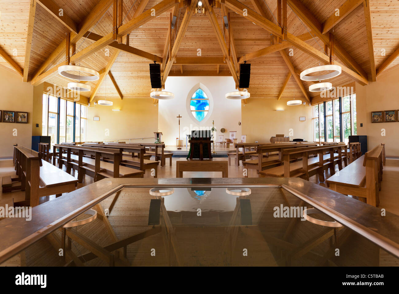 Modern font hi-res stock photography and images - Alamy