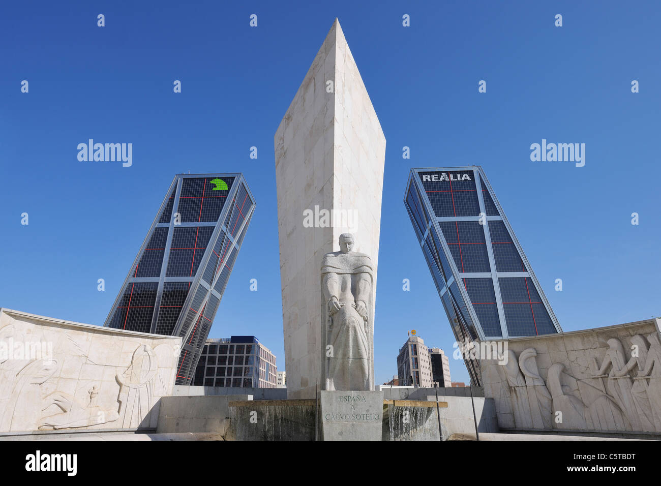 Madrid, View of Plaza de Castilla Stock Photo - Alamy