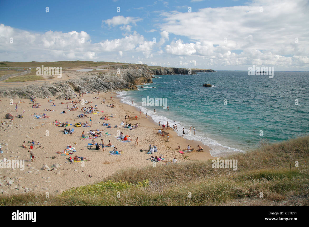 Port Blanc beach, wild coast of Quiberon peninsula (Morbihan, Brittany ...