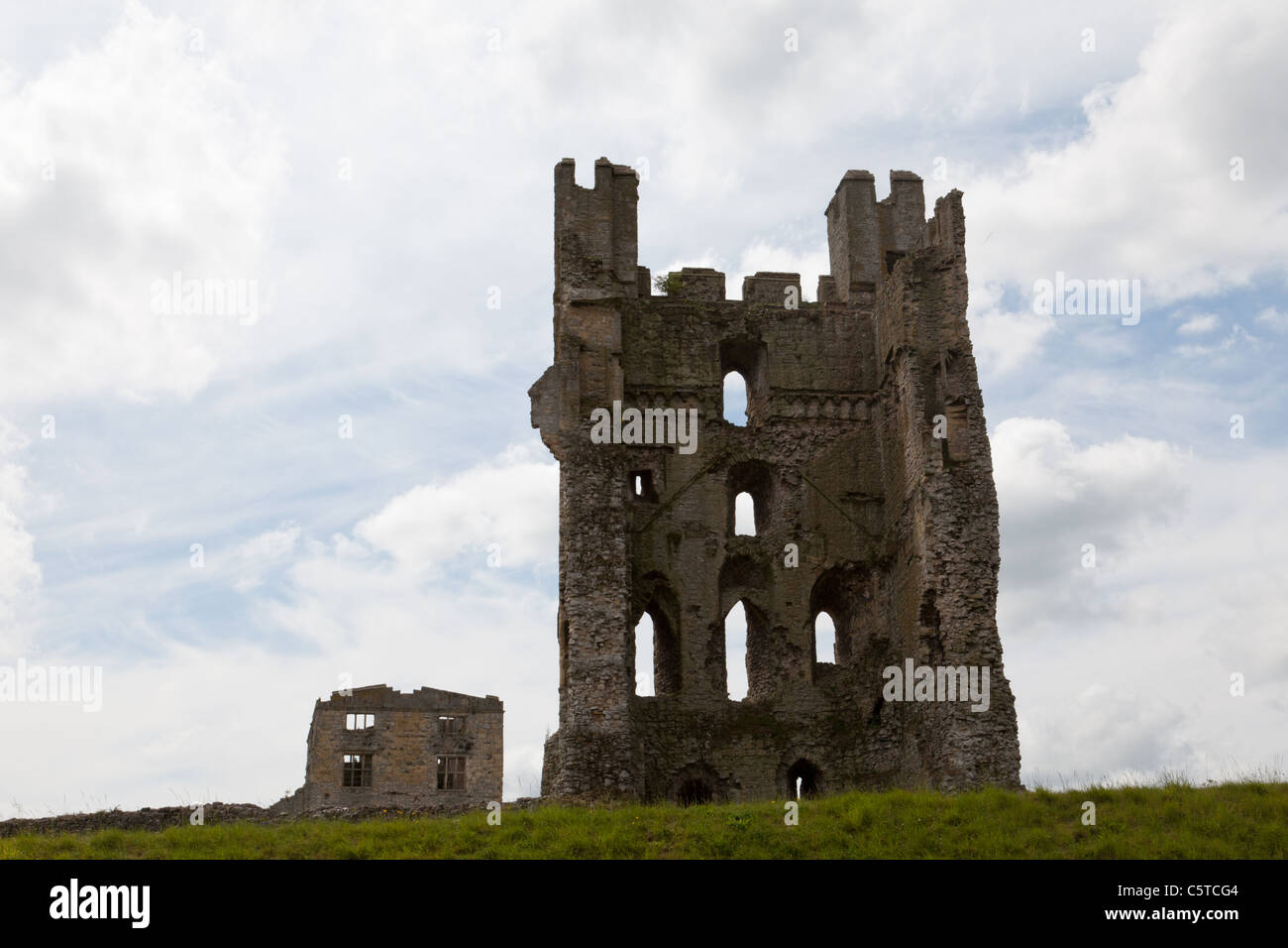 Castle in Helmsley,a market town in Yorkshire,UK Stock Photo - Alamy