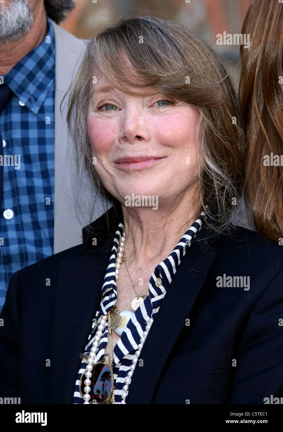 SISSY SPACEK SISSY SPACEK HONORED WITH A STAR ON THE HOLLYWOOD WALK OF ...