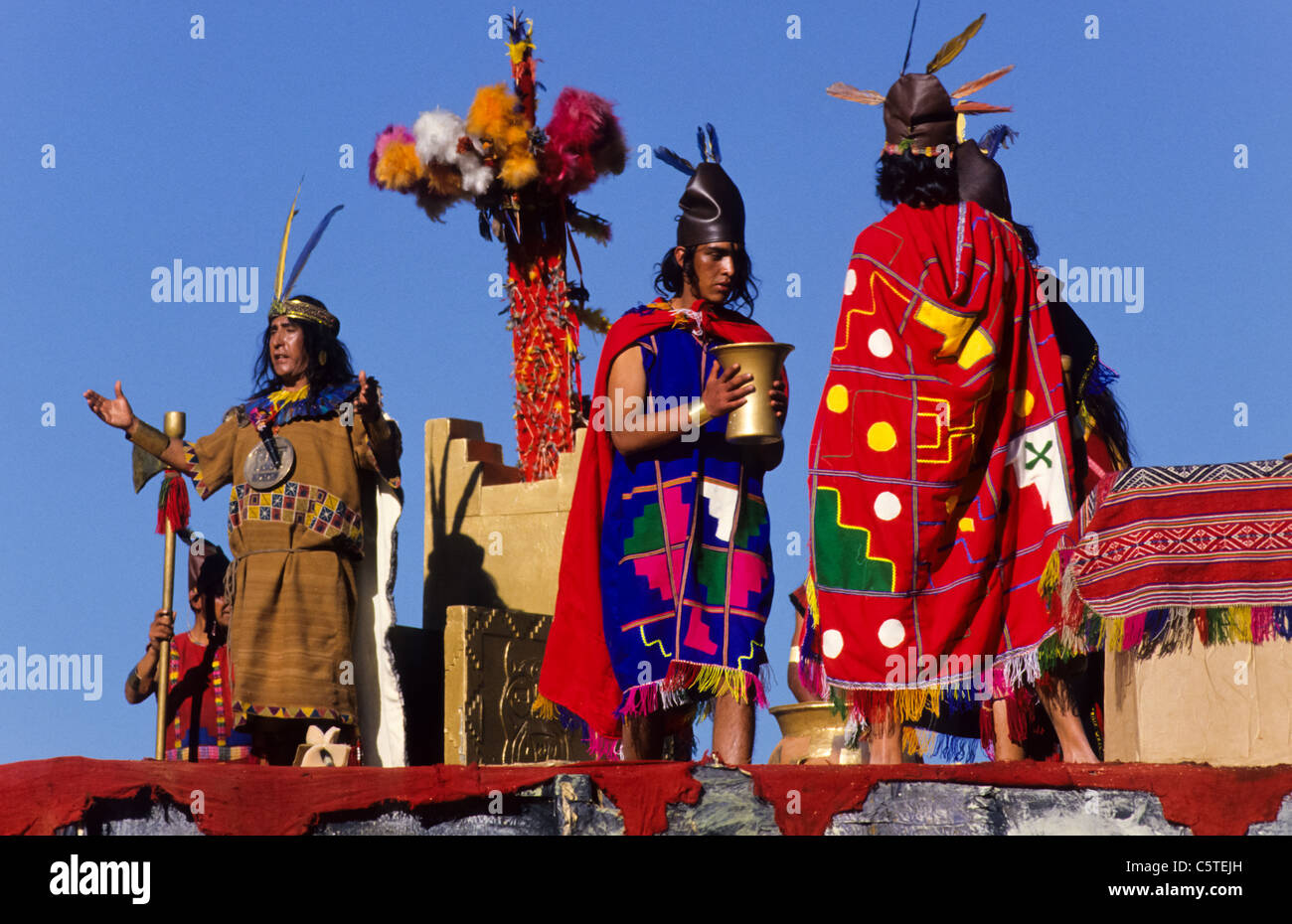 Inka king at lama offering ceremony in the sun festival Inti Raimi ...