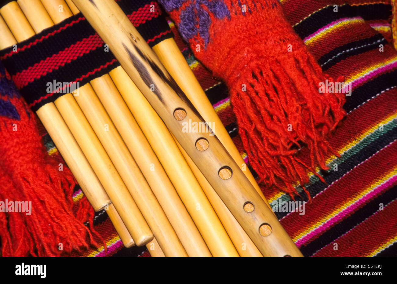 Bamboo flute hi-res stock photography and images - Alamy