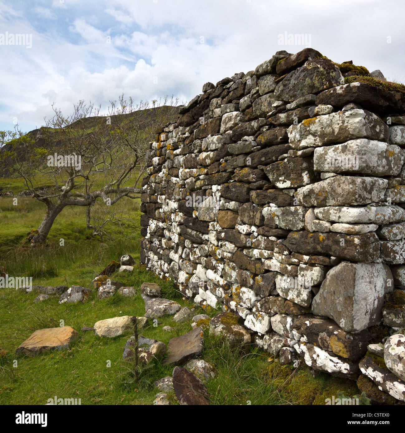 Ruined old croft building wall, Boreraig, Isle of Skye, Scotland, UK ...