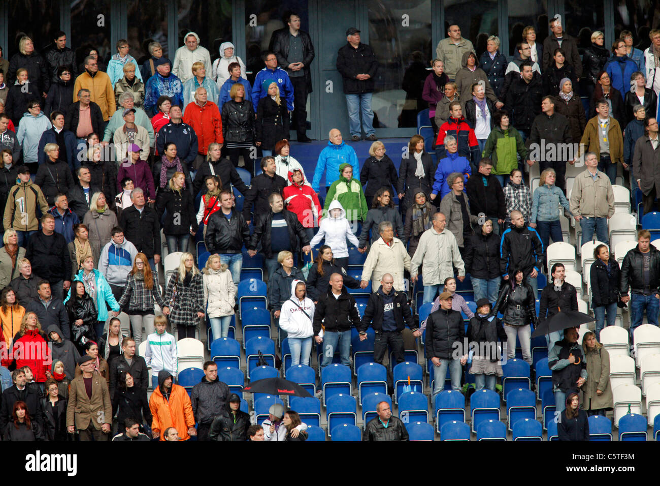 Memorial event, 1 year after the mass panic, during Loveparade techno ...