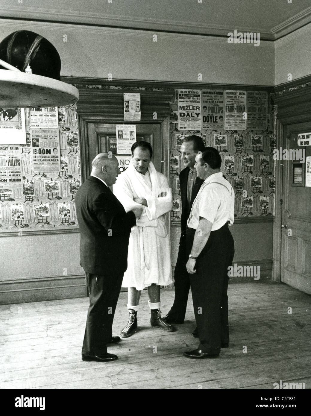 HENRY COOPER (1934-2011) English heavyweight boxer about 1960 Manager ...