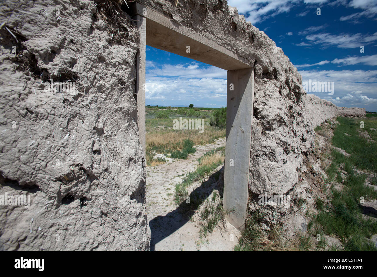 Settlers hi-res stock photography and images - Alamy