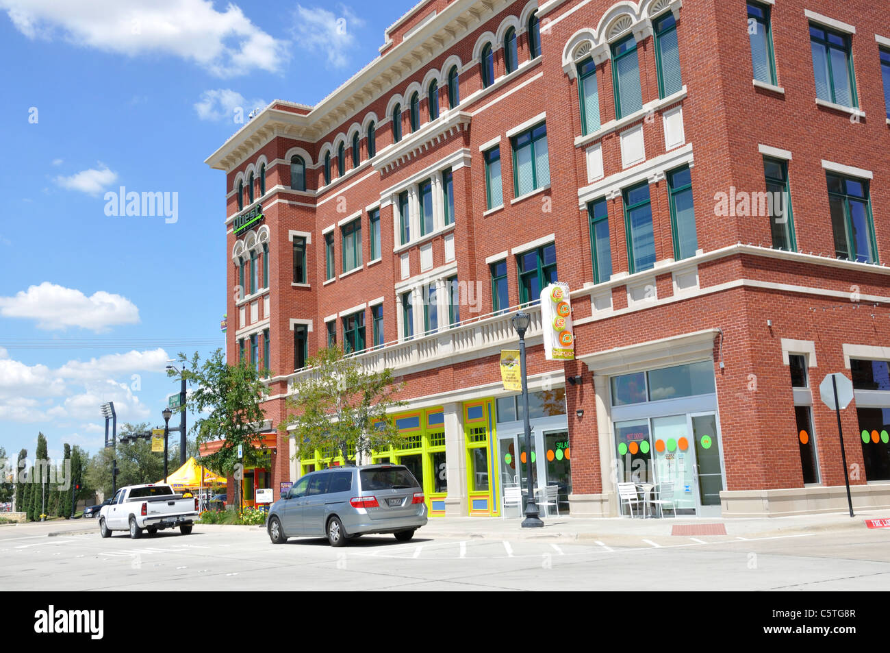 Frisco texas street downtown hi-res stock photography and images - Alamy