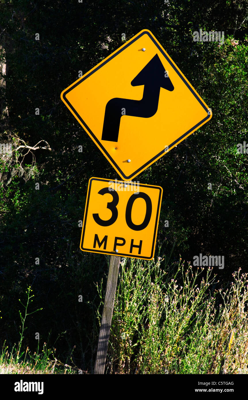 30 mph warning sign hi-res stock photography and images - Alamy