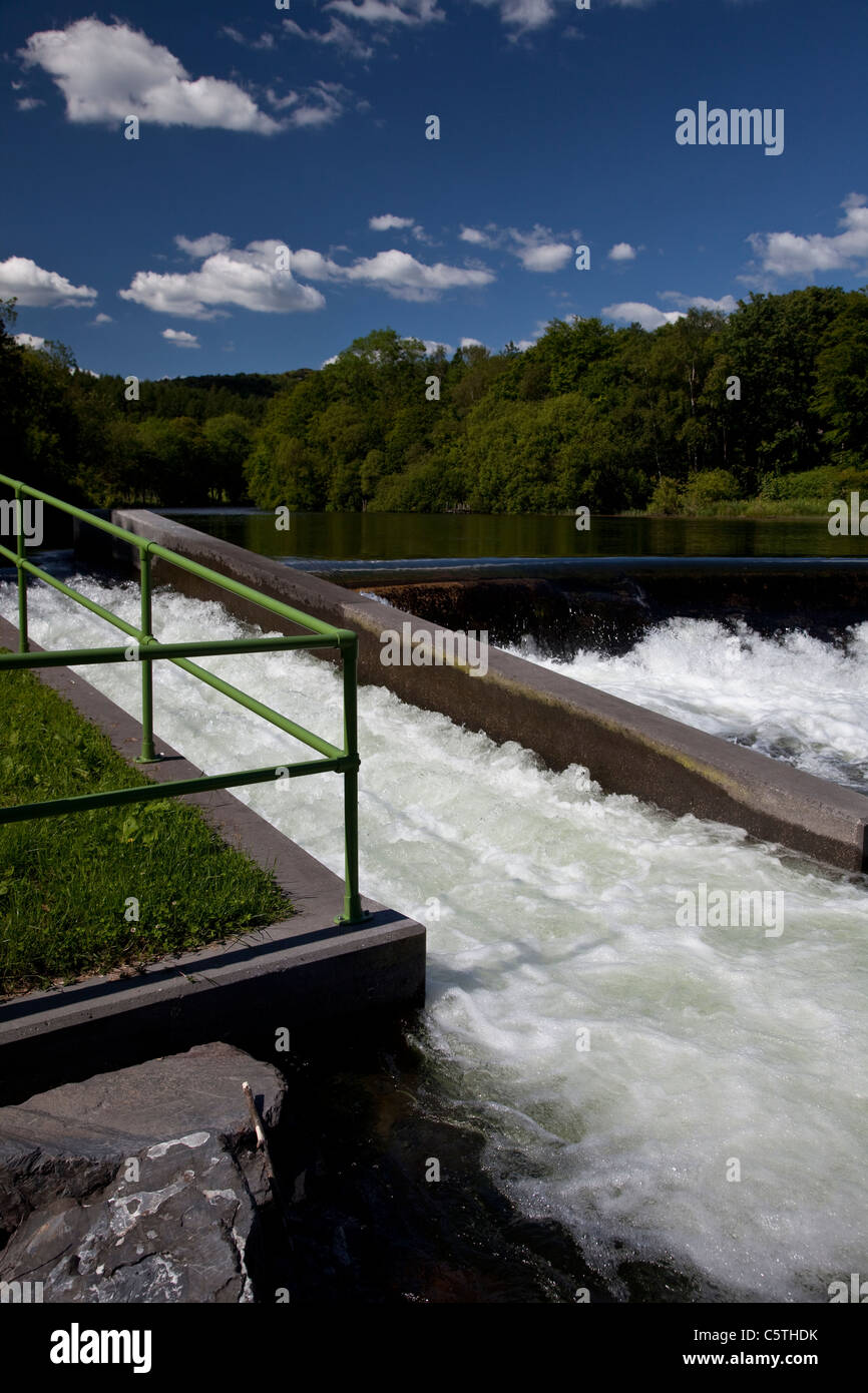 Fish pass hi-res stock photography and images - Alamy