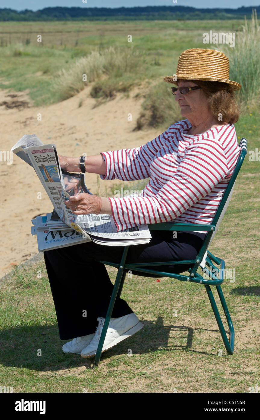 Daily telegraph uk hi-res stock photography and images - Alamy