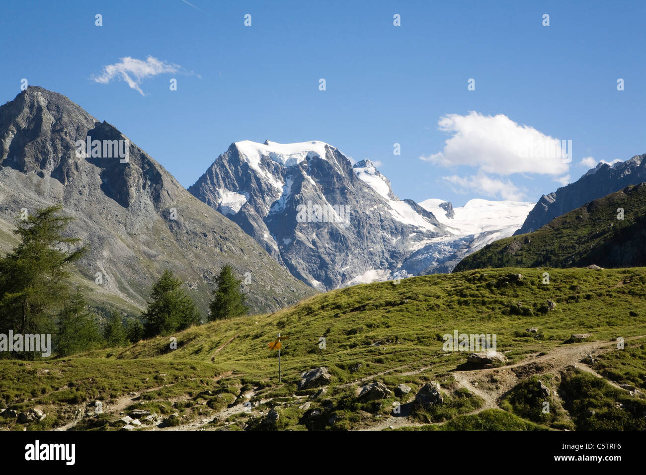 The wallis alps hi-res stock photography and images - Alamy