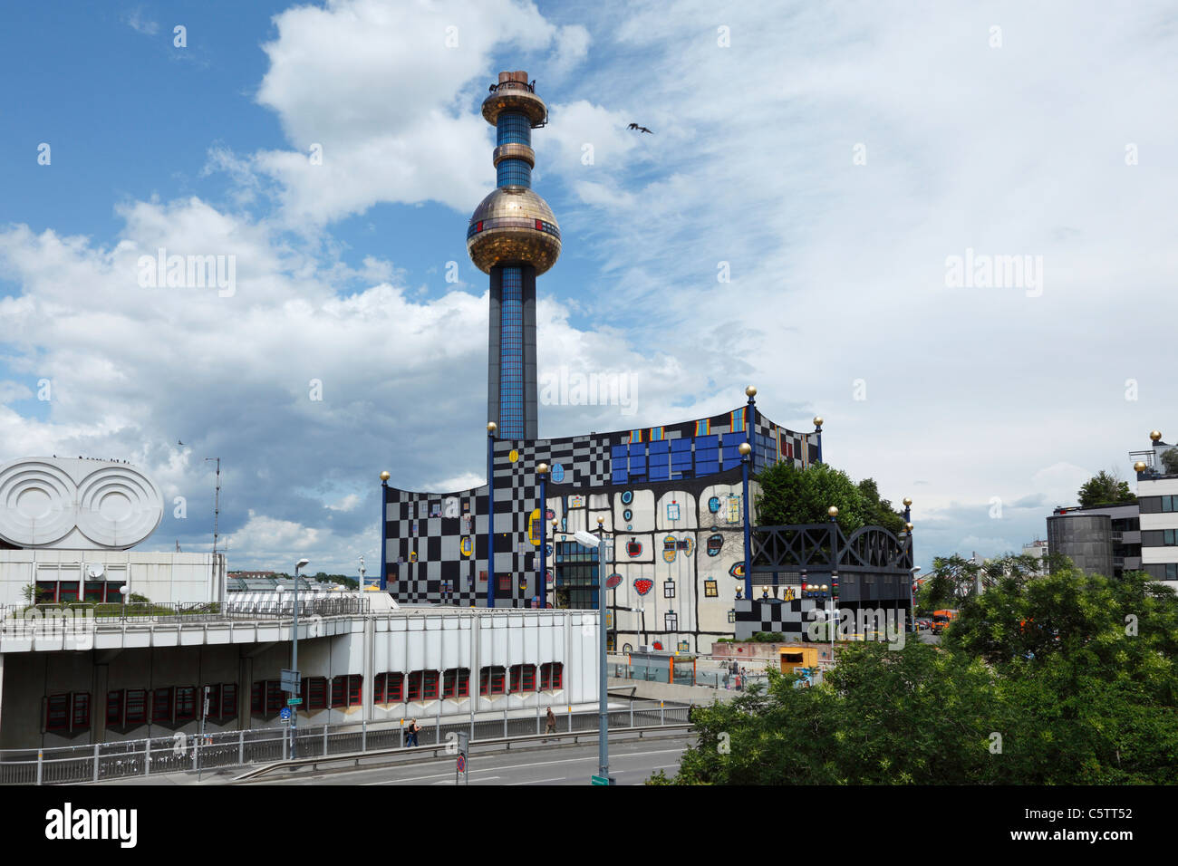Austria, Vienna, Spittelau incinerator, Waste-fired power plant Stock ...