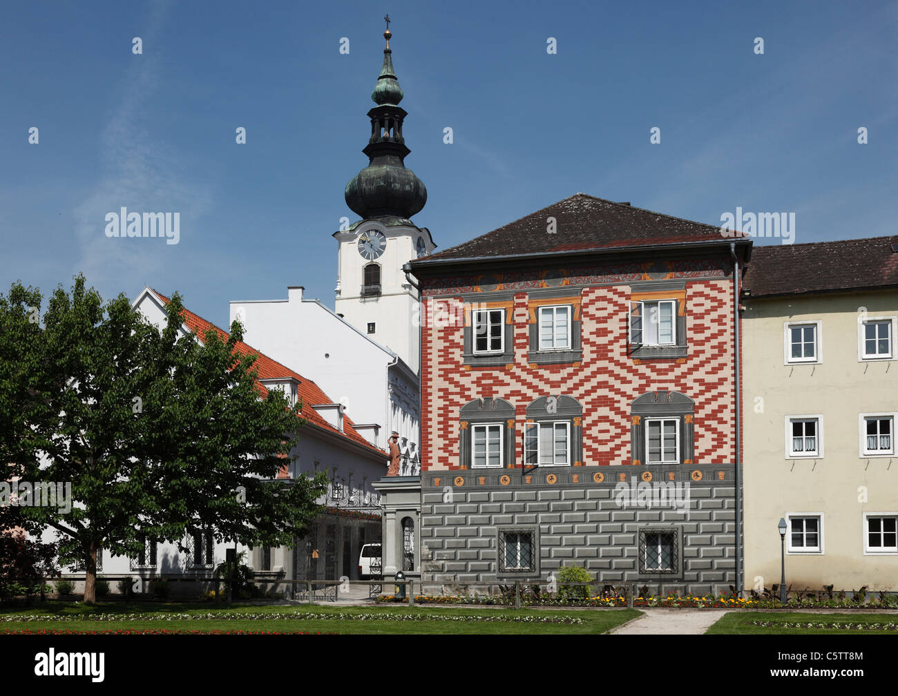 Austria, Upper Austria, View of castle garden Stock Photo - Alamy