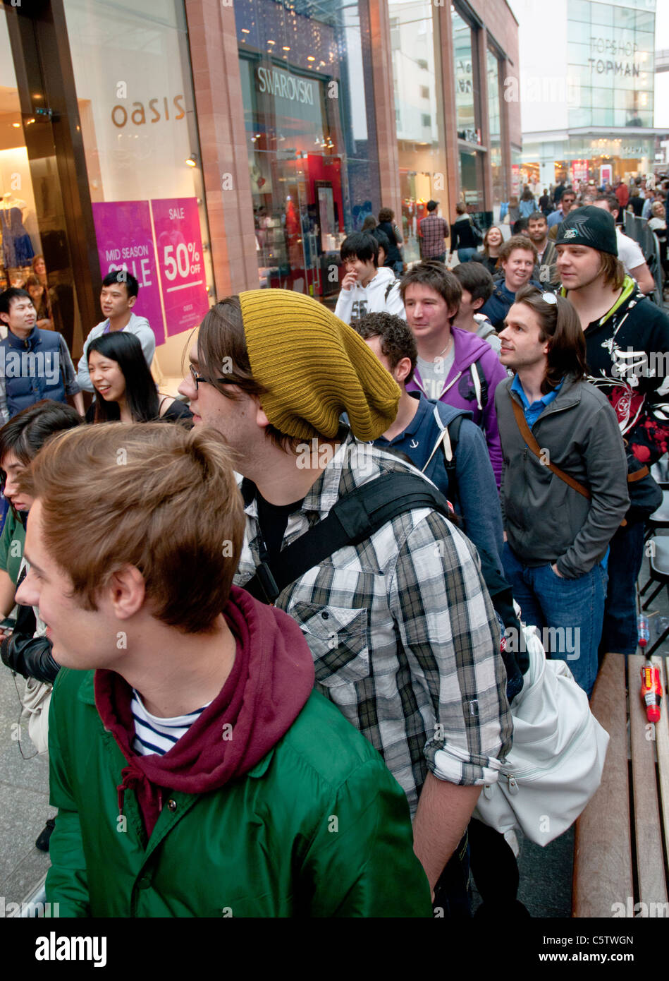 Apple store exet hi-res stock photography and images - Alamy