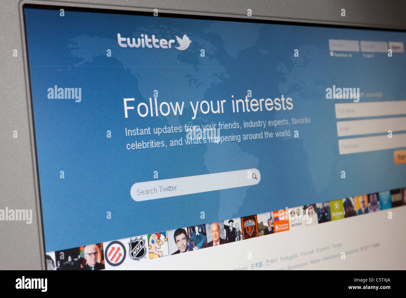 Twitter homepage hi-res stock photography and images - Alamy