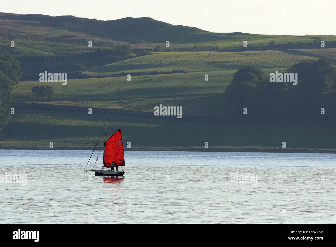 Red sail hi-res stock photography and images - Alamy