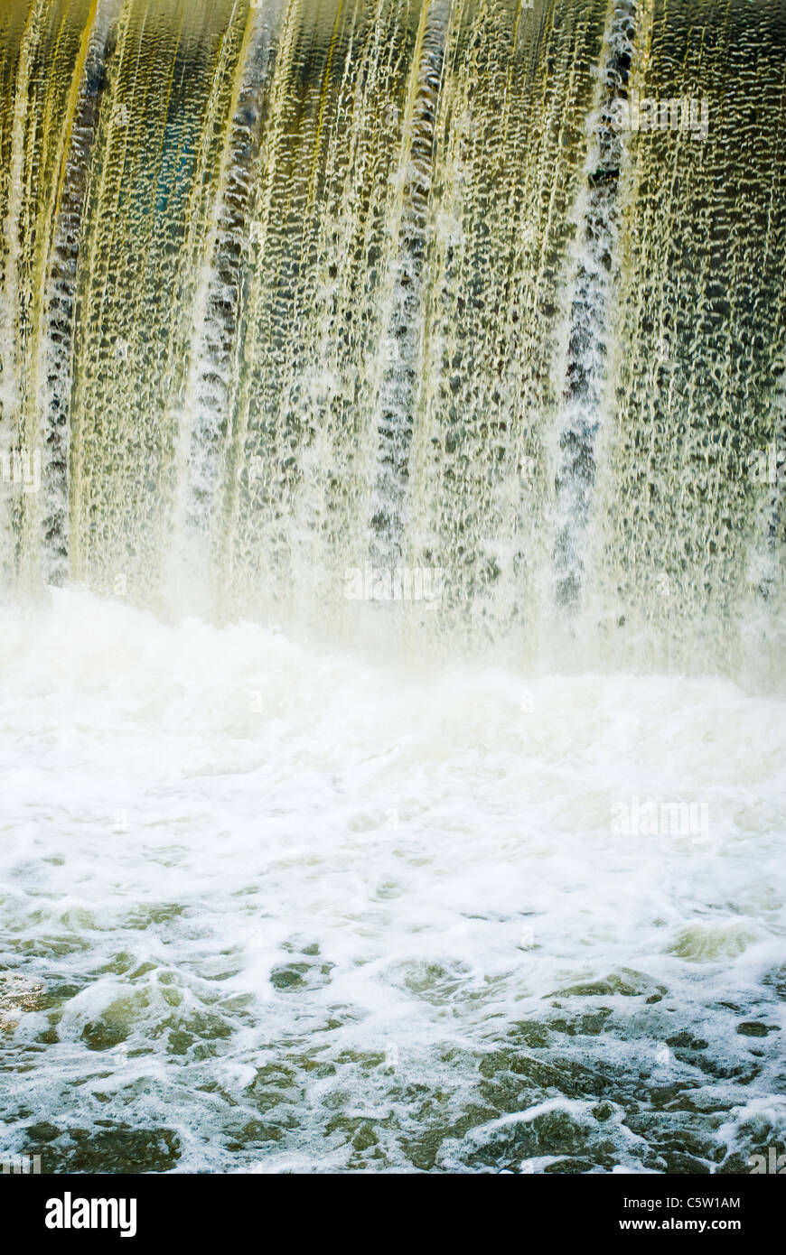 Feet and wet rock and river hi-res stock photography and images - Alamy
