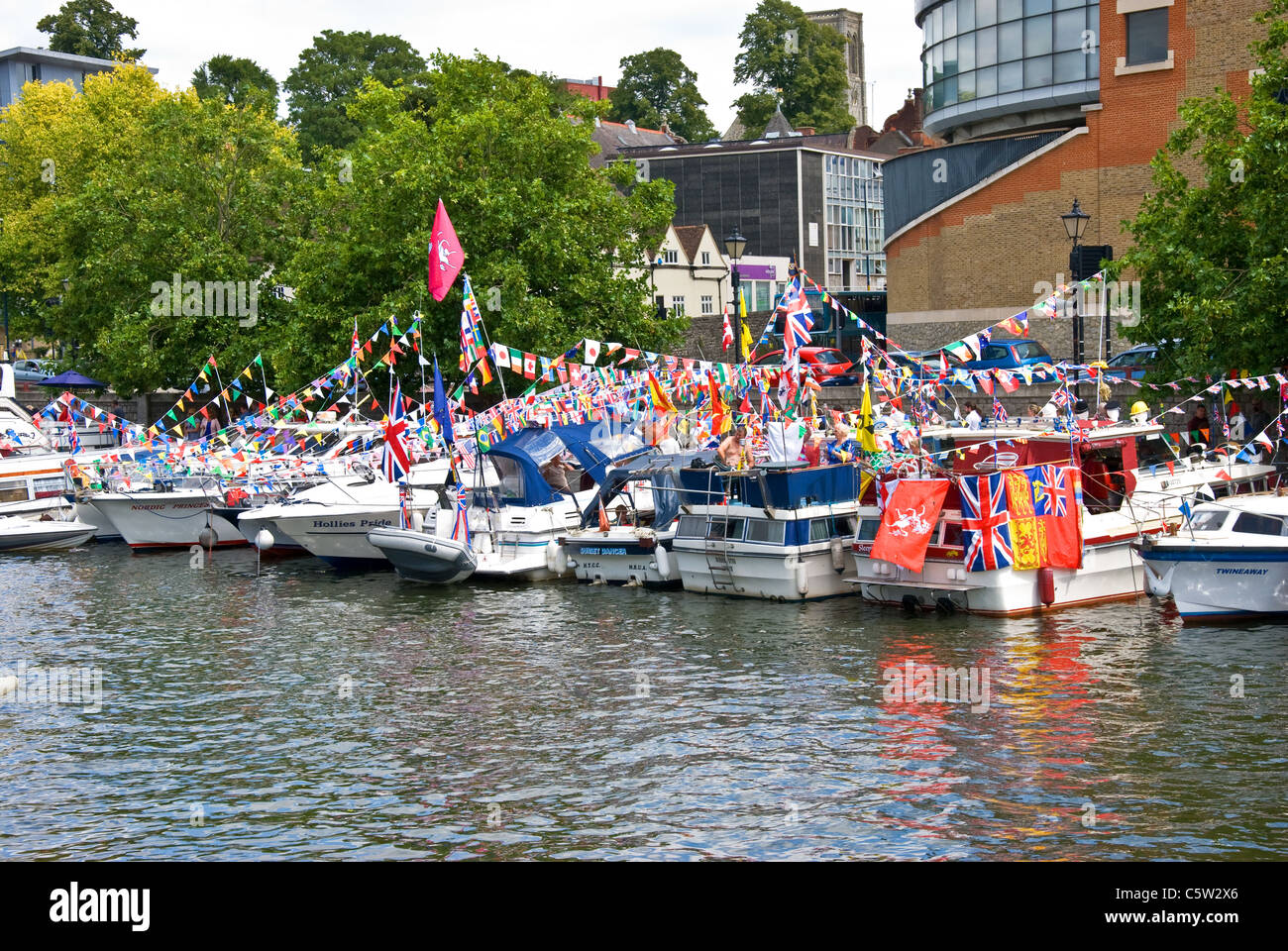 Maidstone river festival hi-res stock photography and images - Alamy