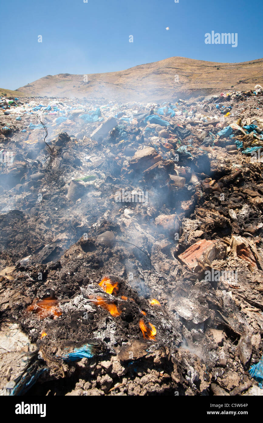 Landfill dump smoke air pollution hi-res stock photography and images ...
