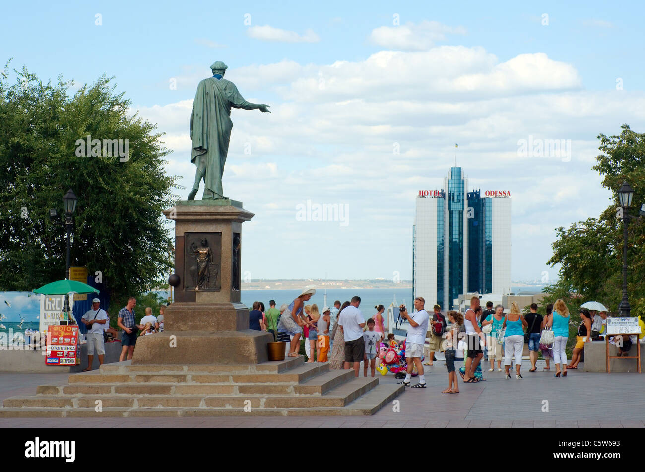 Monument Governor of Odessa - Duke of Richelieu (Armand Emmanuel Sophie ...