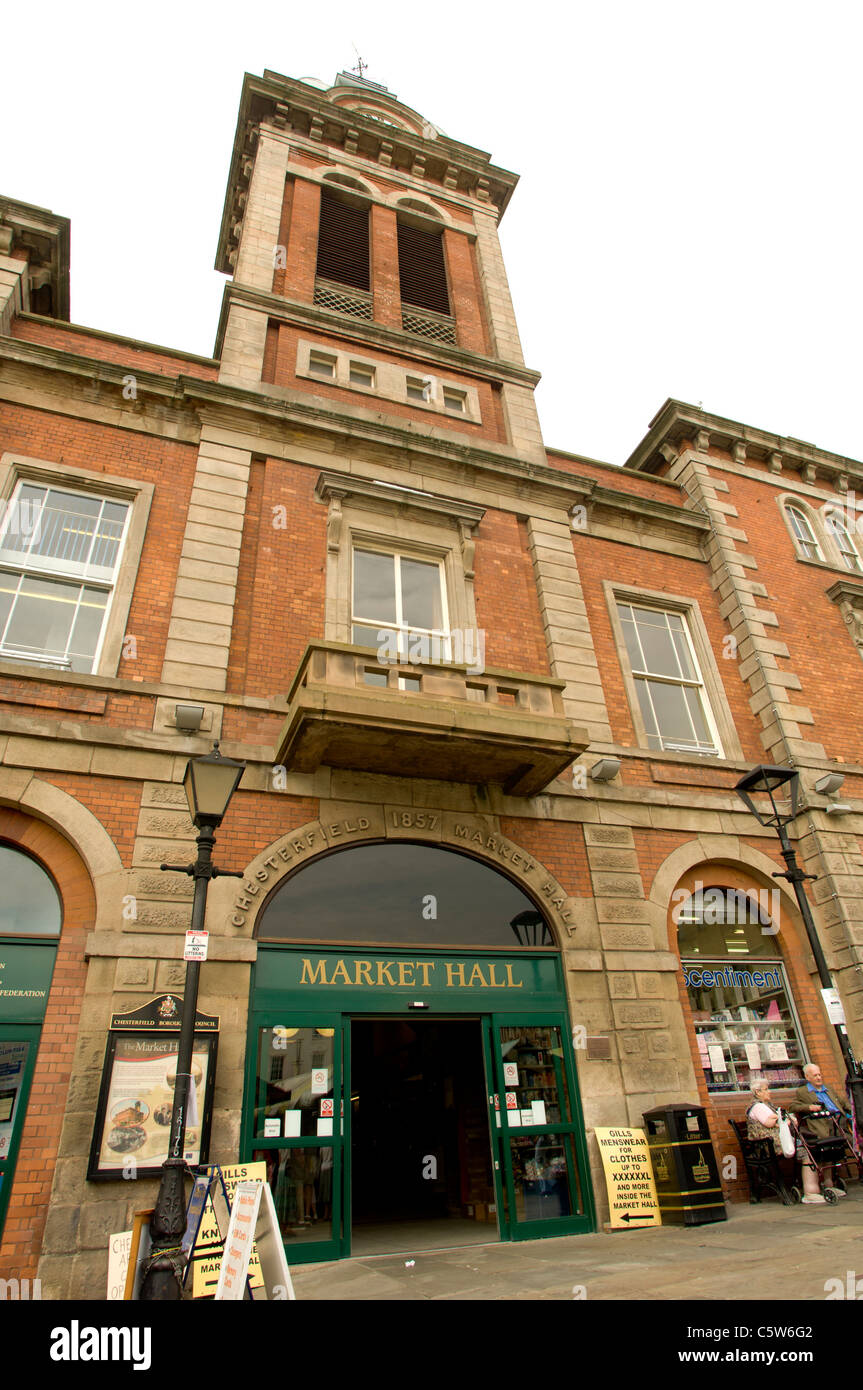 Chesterfield market hi-res stock photography and images - Alamy
