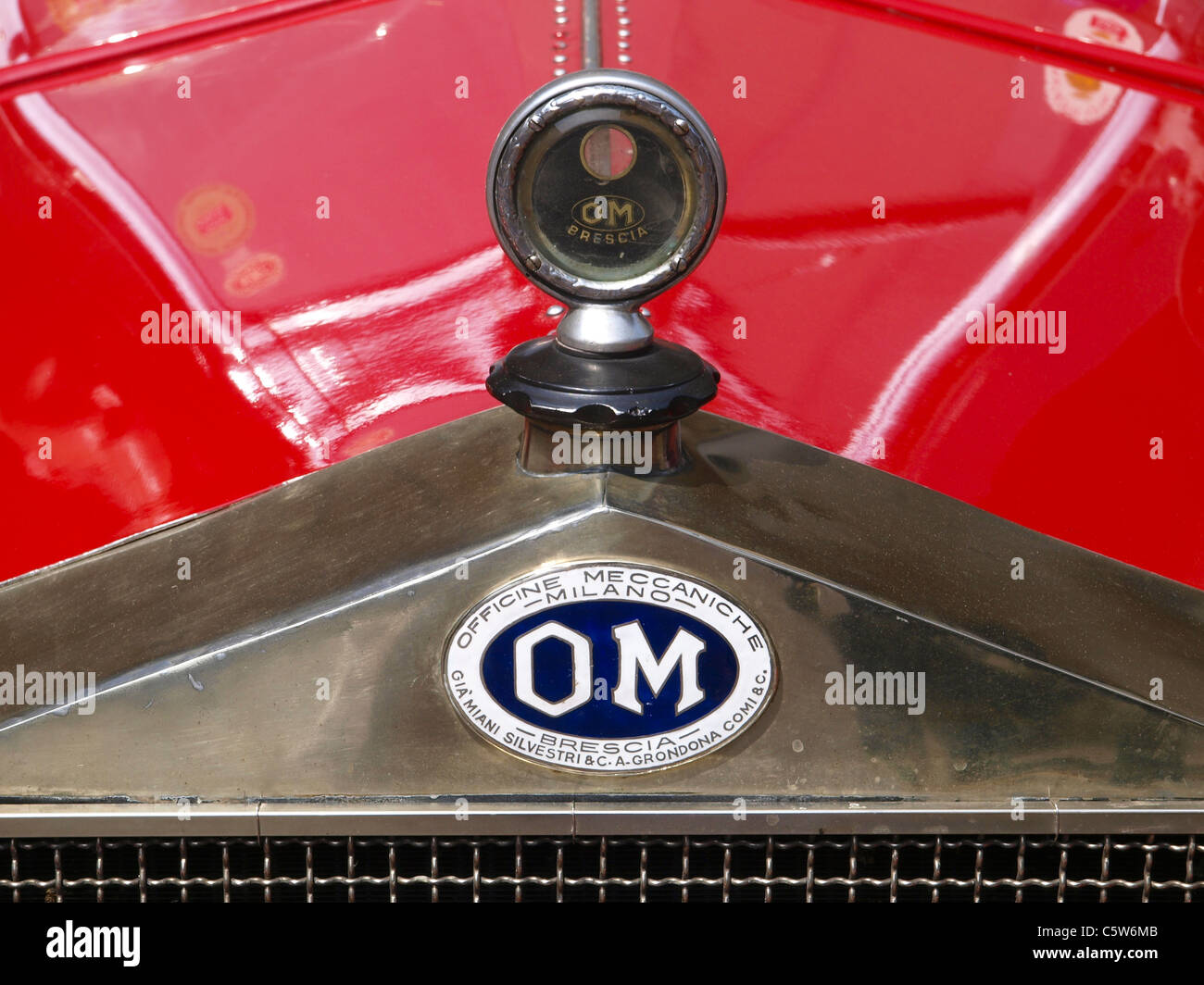 Superba car hi-res stock photography and images - Alamy