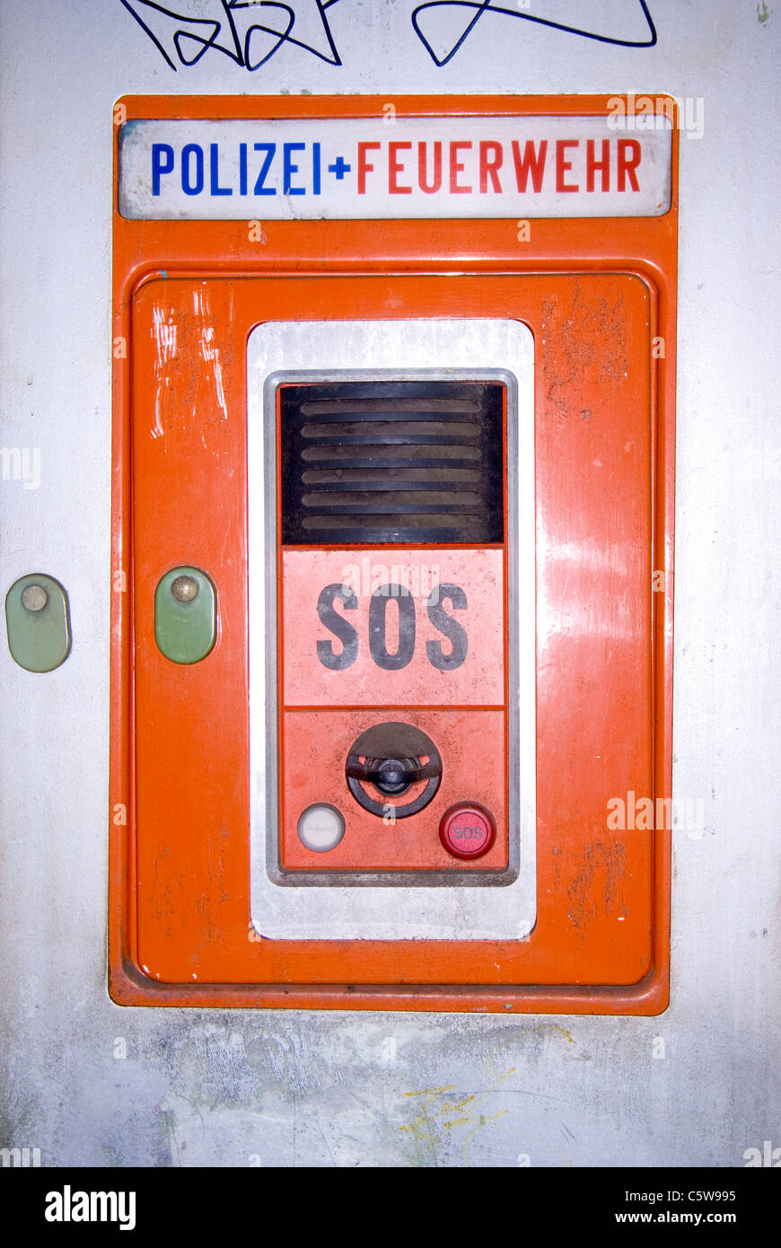 Police emergency communication hi-res stock photography and images - Alamy