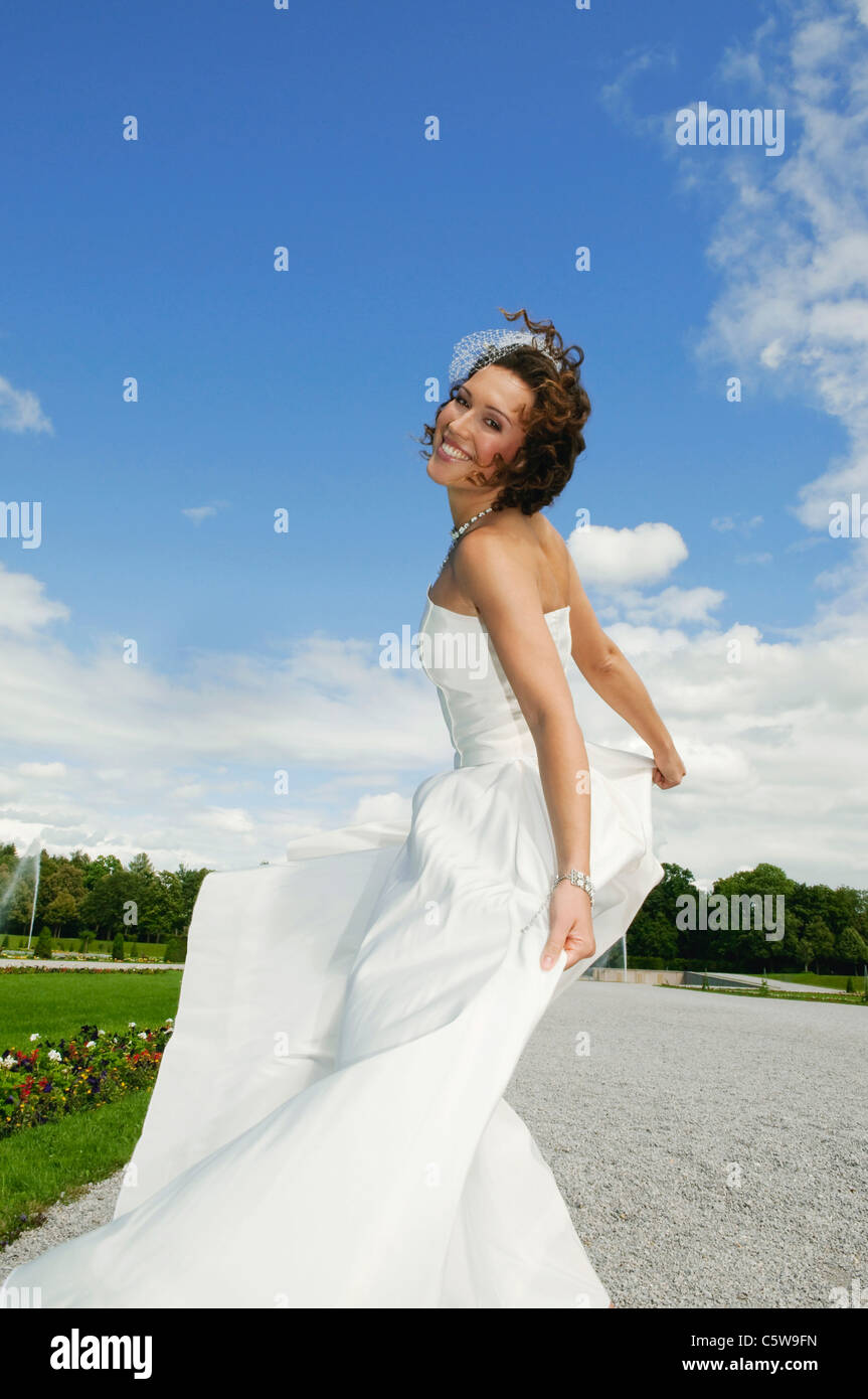 Germany traditional bride hi-res stock photography and images - Alamy
