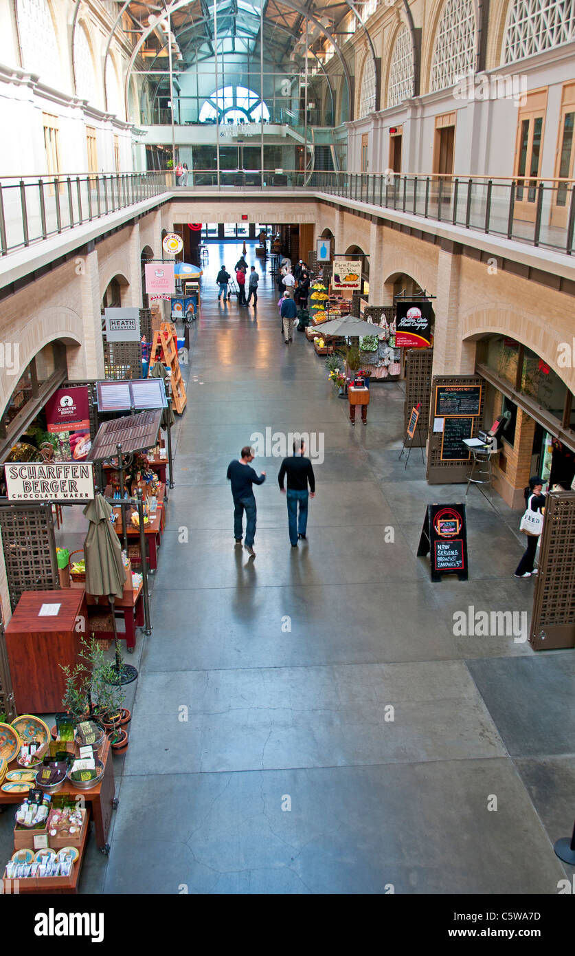 Ferry Building Atrium (marketplace and arcade), San Francisco ...