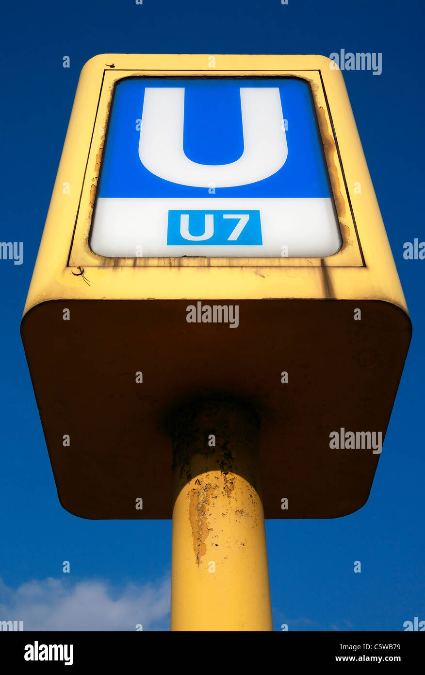 Berlin metro sign hi-res stock photography and images - Alamy