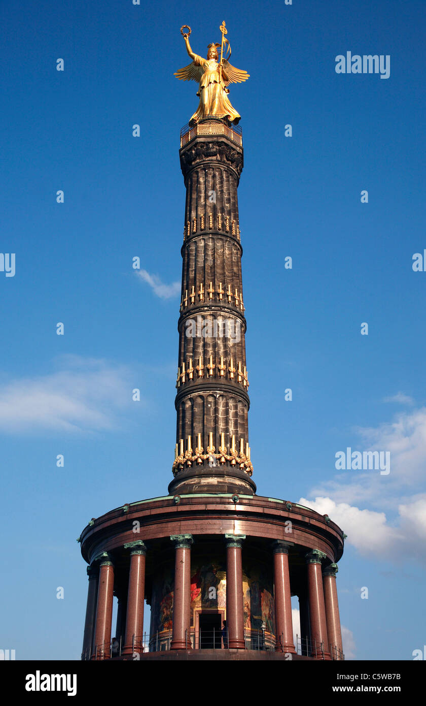 Angel of victory hi-res stock photography and images - Alamy