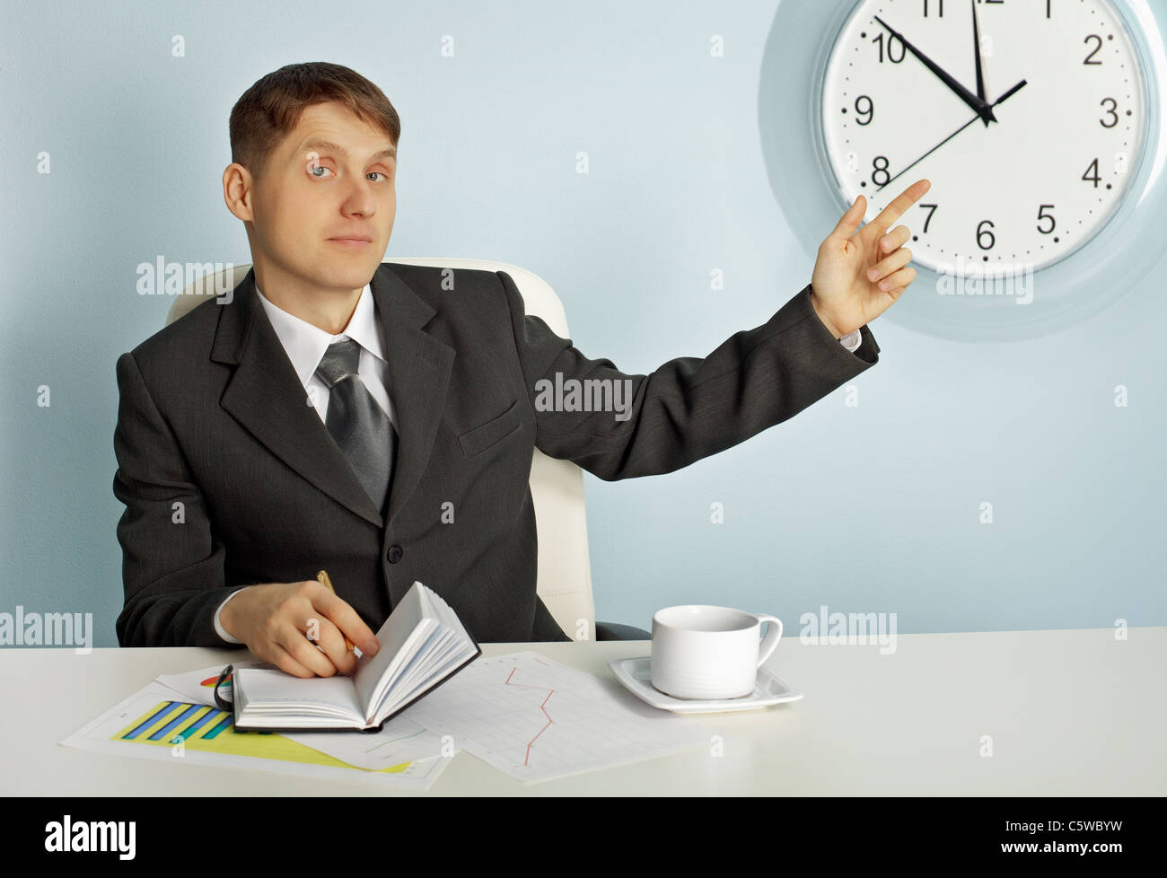 Recalls clock hi-res stock photography and images - Alamy