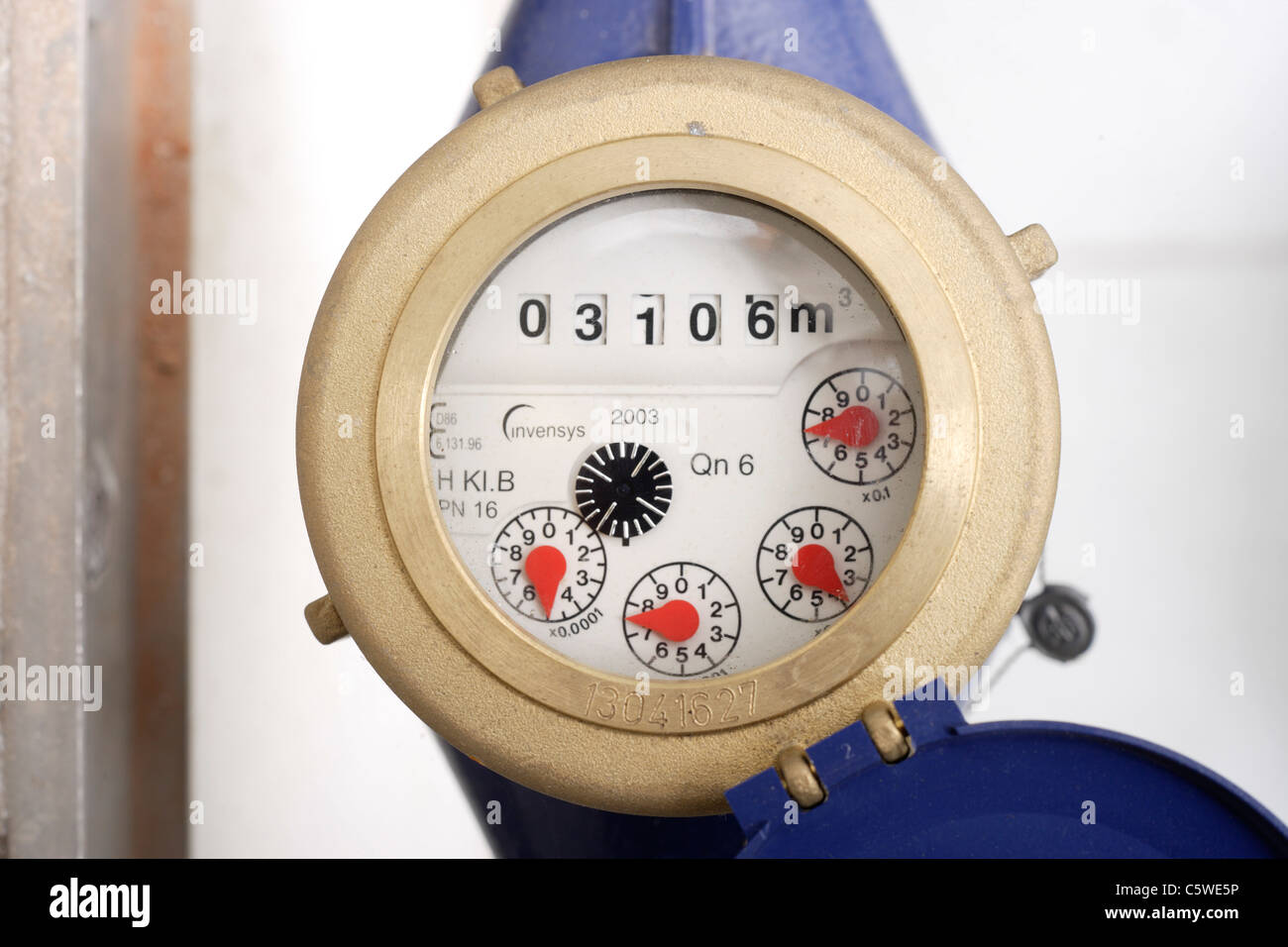 Water meter hi-res stock photography and images - Alamy