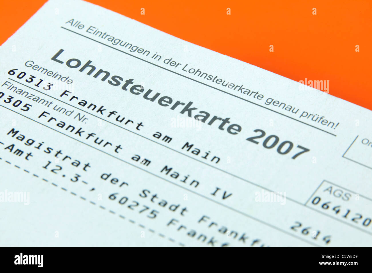 Tax computation hi-res stock photography and images - Alamy