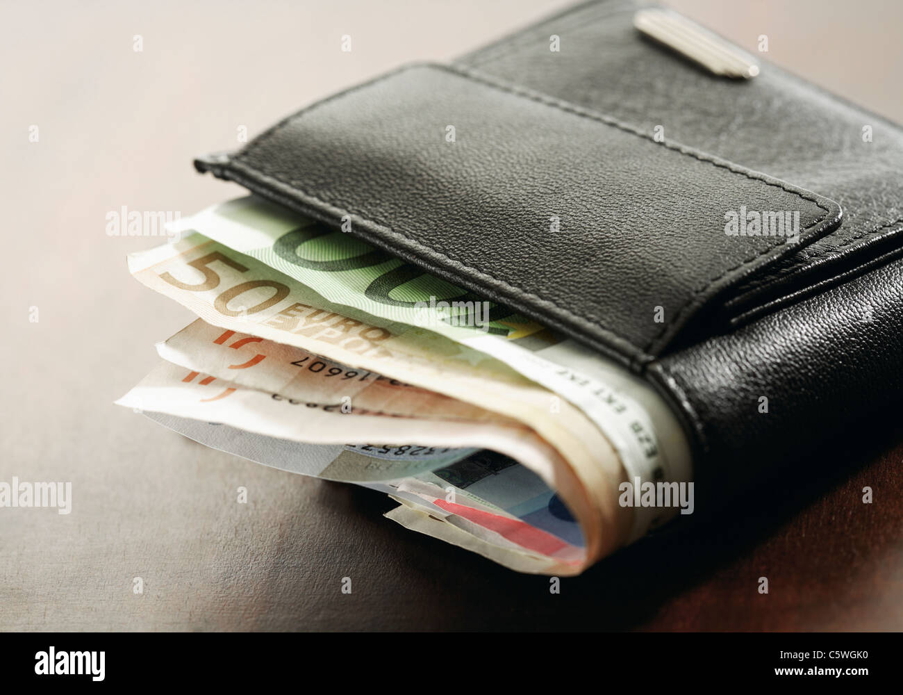 Purse euro High Resolution Stock Photography and Images - Alamy